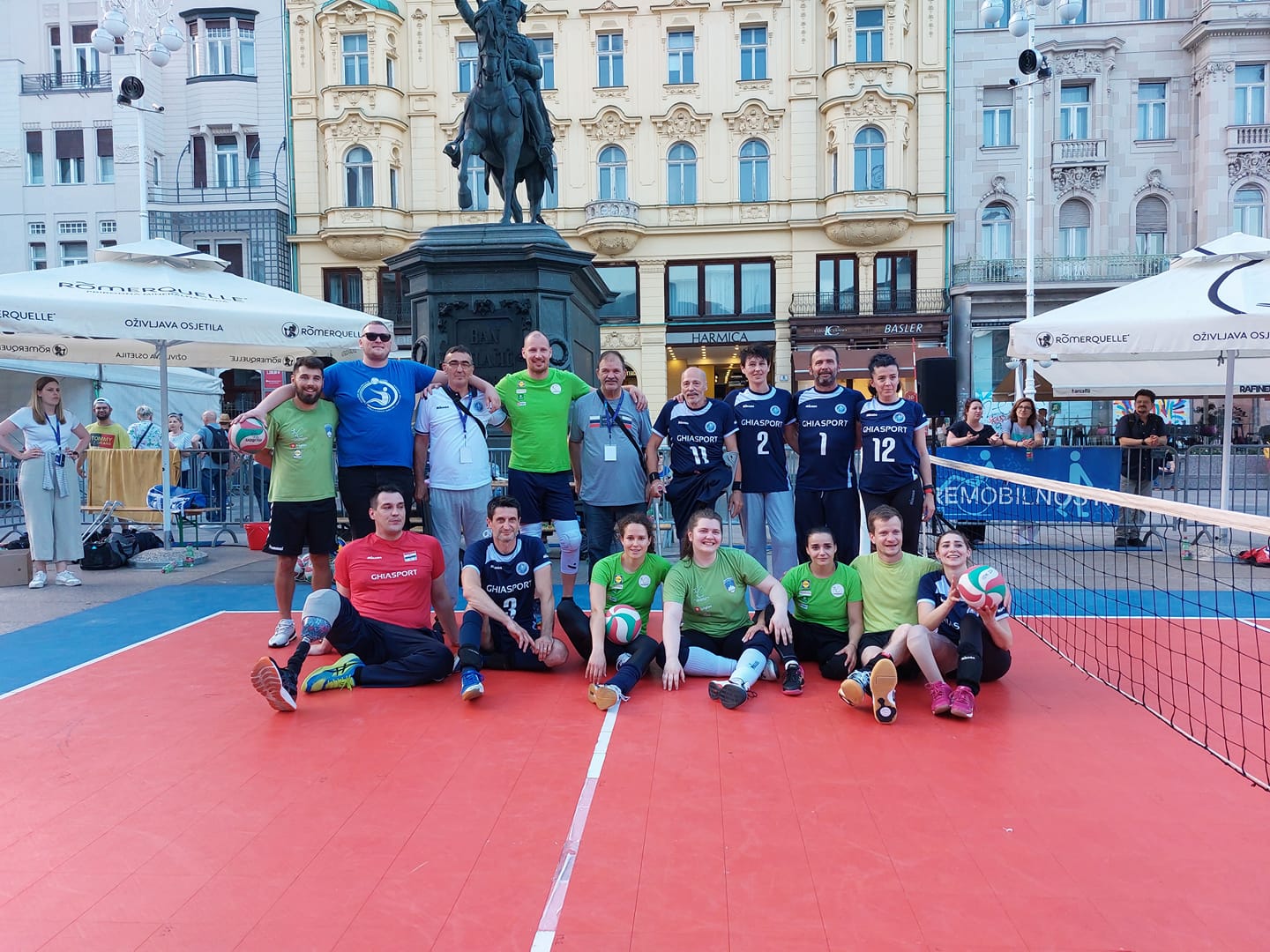 PREZENTACIJA SJEDEĆE ODBOJKE NA TRGU BANA JOSIPA JELAČIĆA U ZAGREBU ...